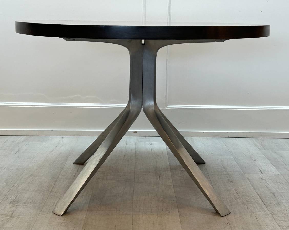 OOPS Bistro Table by Kristalia – Split Level Modern
