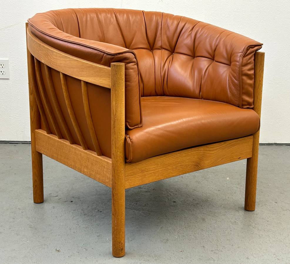 Seating – Split Level Modern