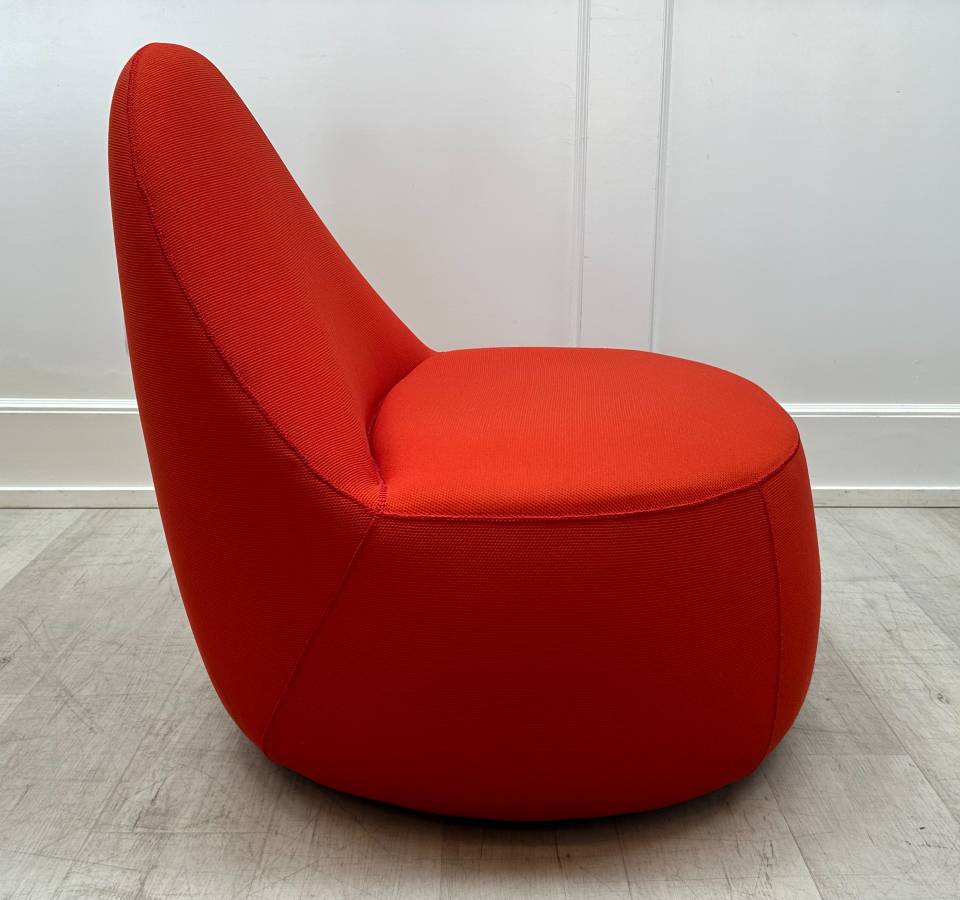 Mitt Chairs – Split Level Modern