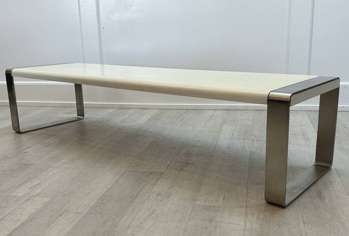 Benches – Split Level Modern