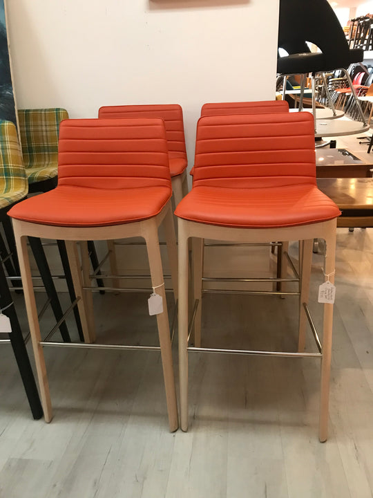 Stools – Split Level Modern